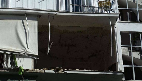 Εκρηξη στους Αμπελόκηπους: «Καθαρά» τα όπλα που βρέθηκαν στο διαμέρισμα